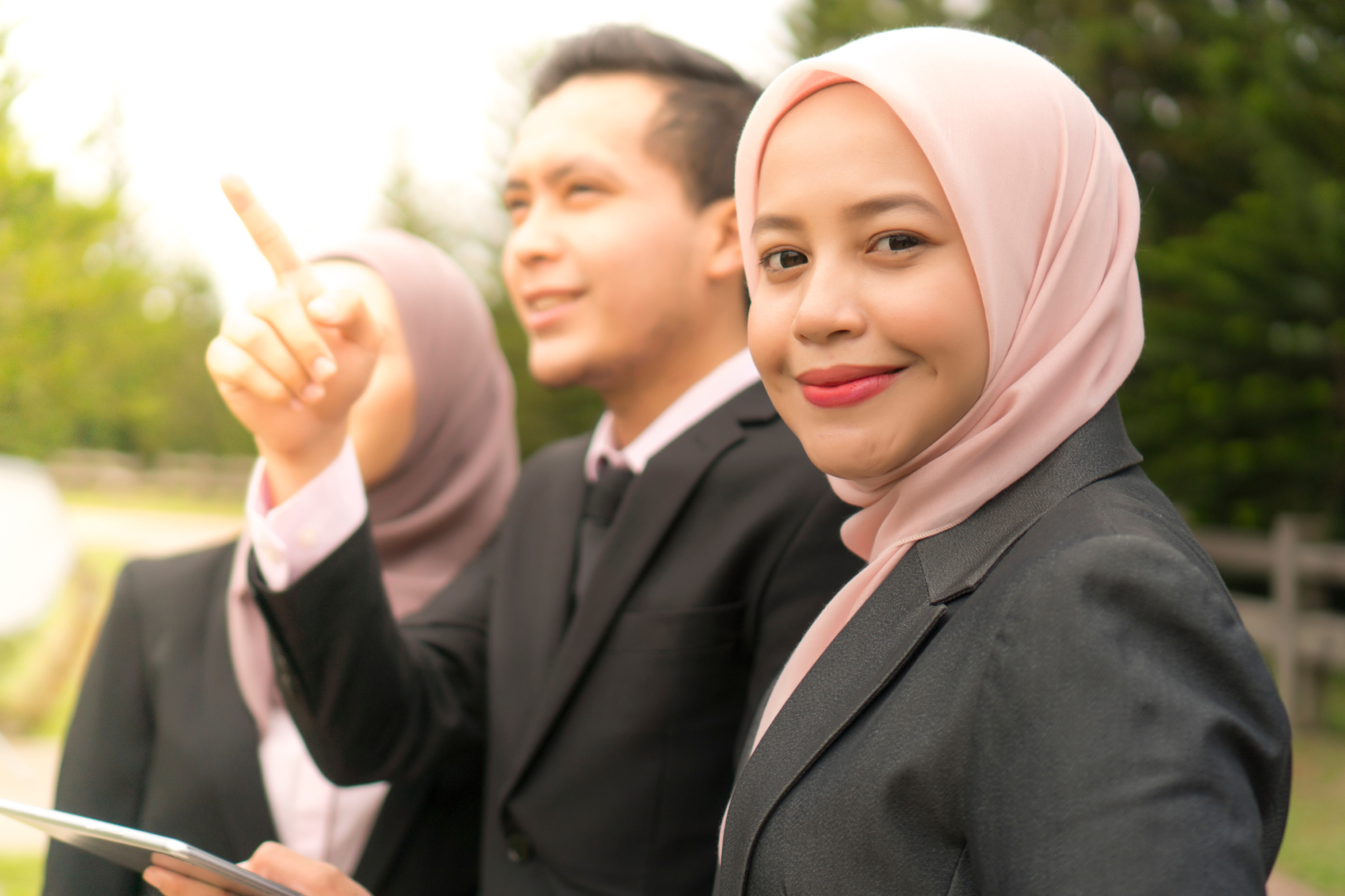 Home - Syazna World